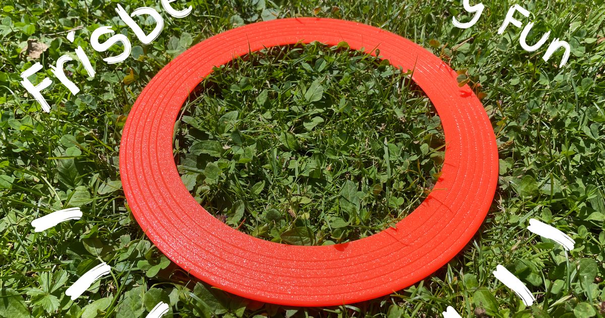 Frisbee - Small, but ultra stable flight! Big fun! par Prntmkr ...