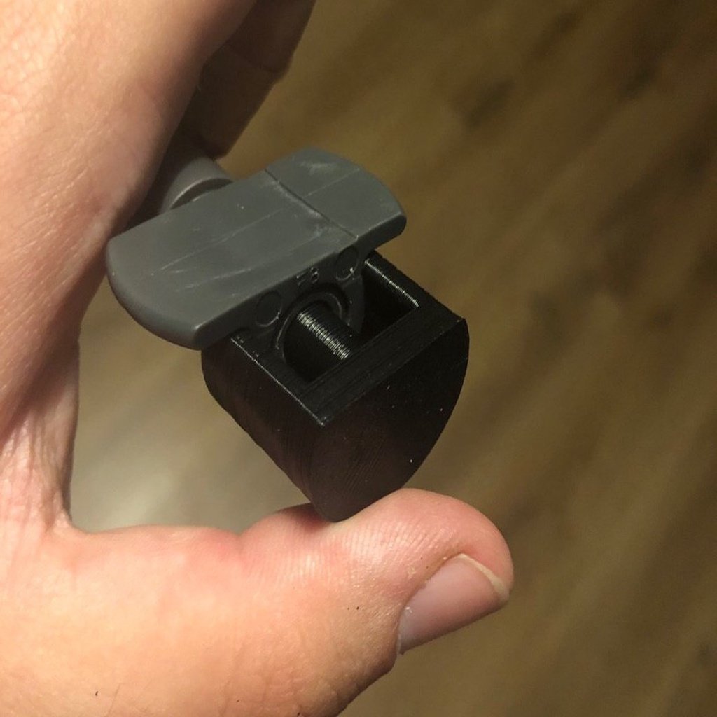 BEHJÄLPLIG bottom hinge captive lock by Spinogrizz | Download free STL ...