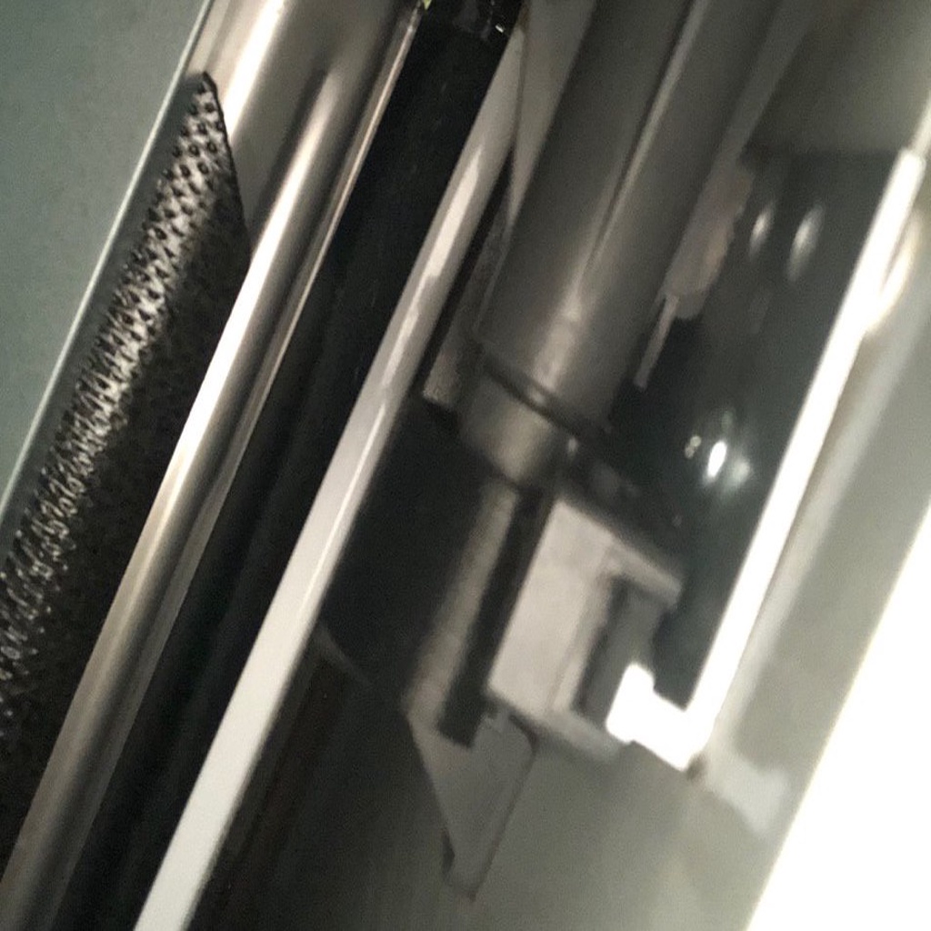 BEHJÄLPLIG bottom hinge captive lock by Spinogrizz | Download free STL ...