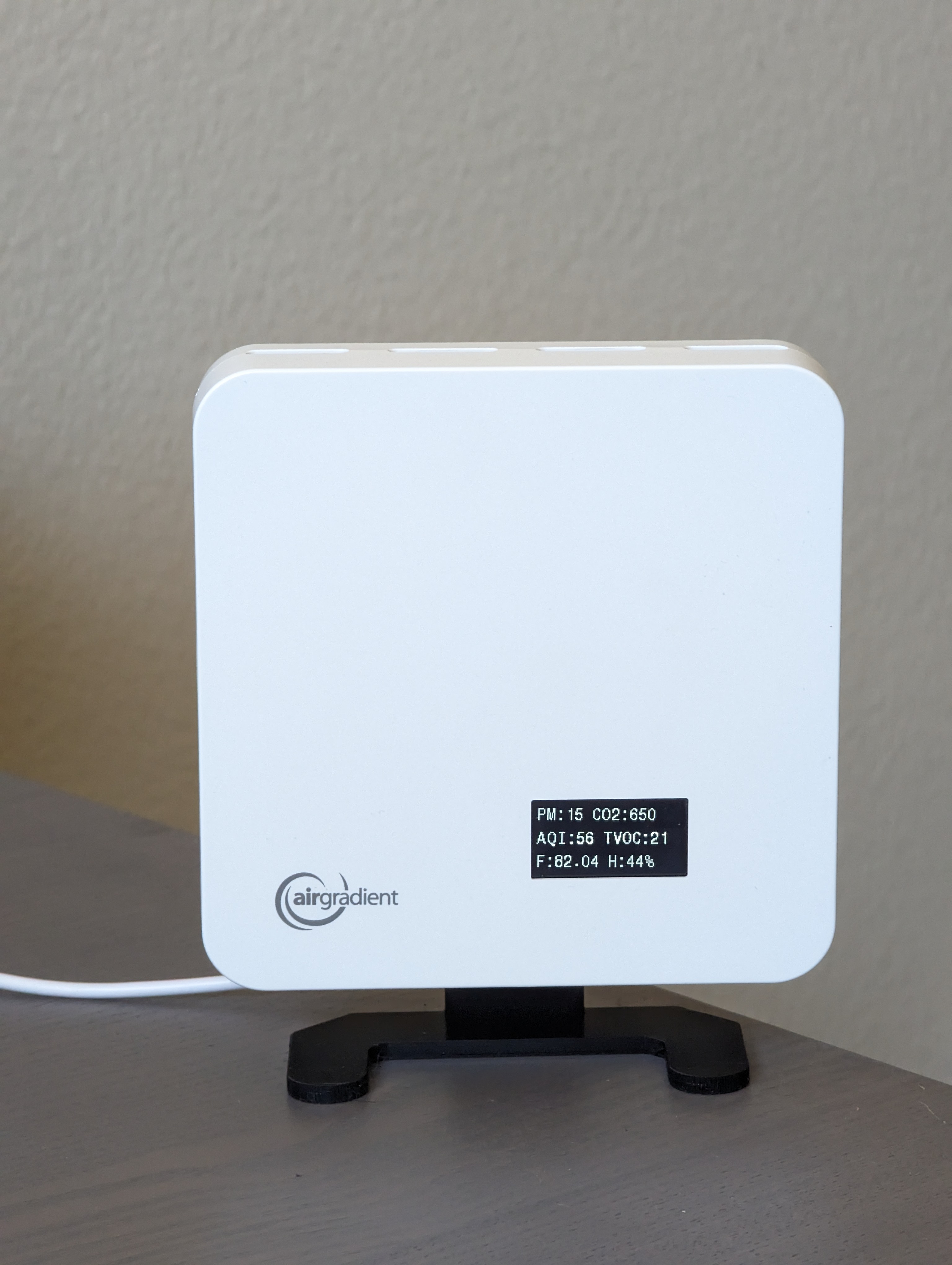 AirGradient DIY Pro desk stand by handro | Download free STL model ...