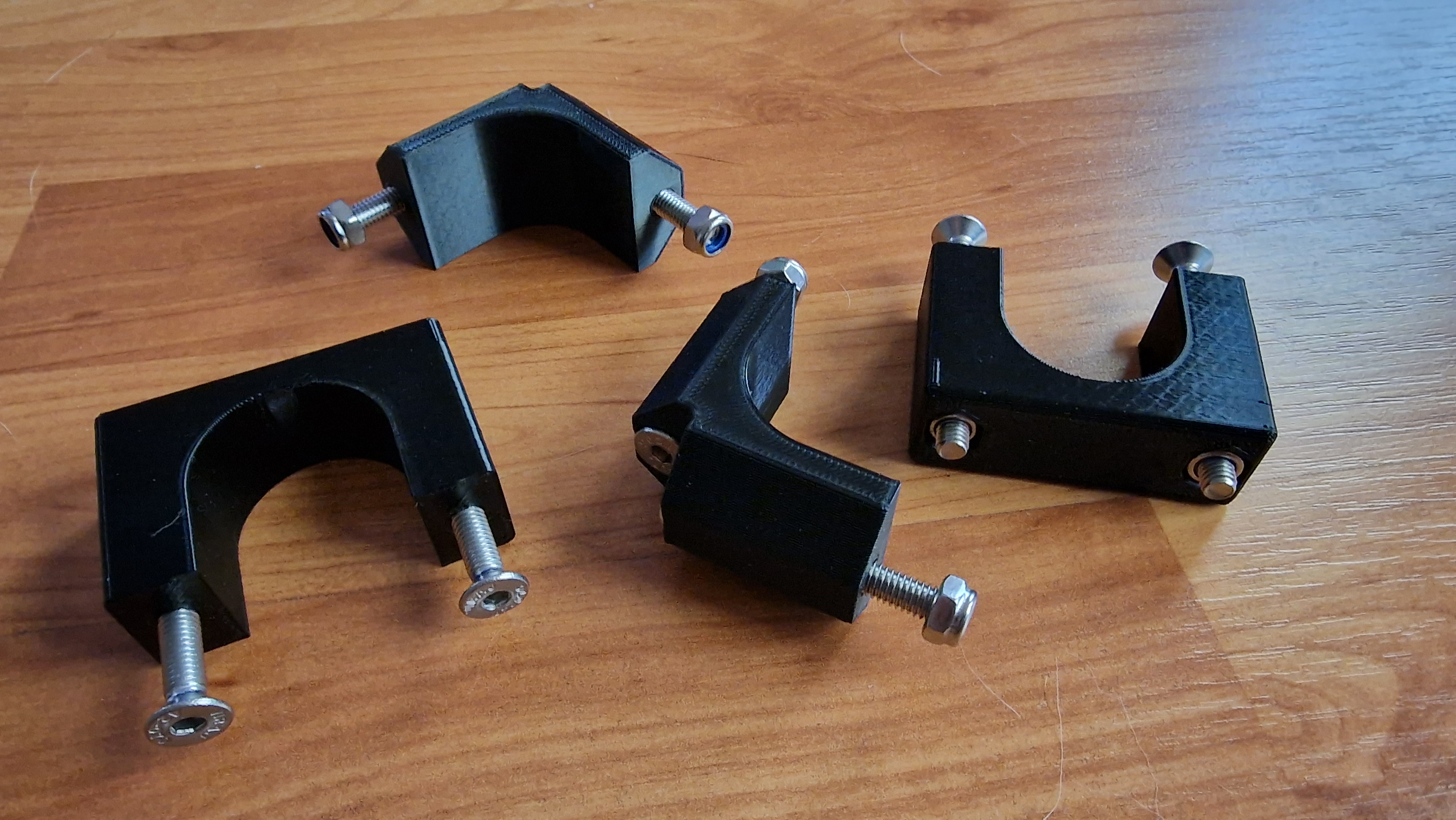 pipe mount 32mm by Franz | Download free STL model | Printables.com