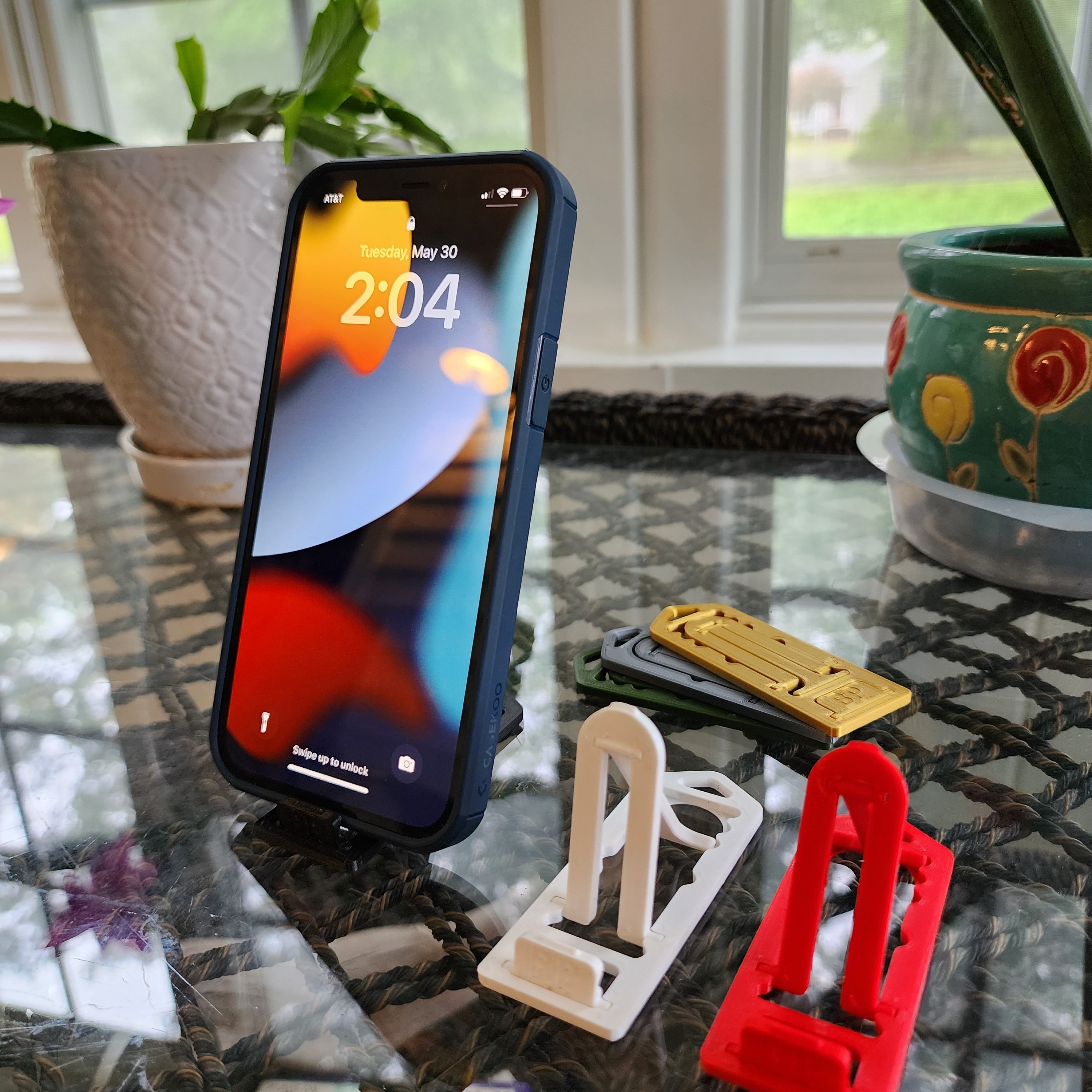 Foldable Phone Stand Keychain by BP | Download free STL model ...