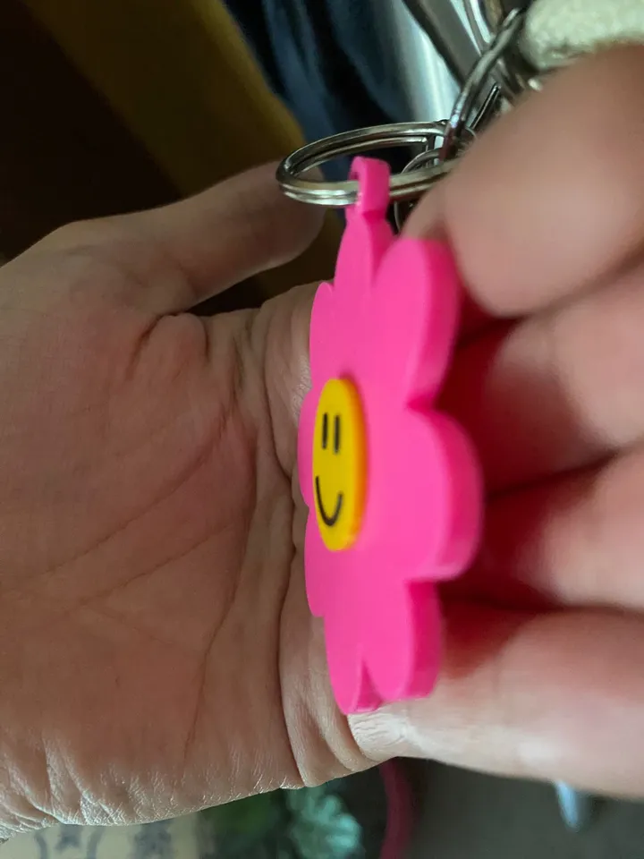 Flower keychain by Beatriz Rosa | Download free STL model | Printables.com