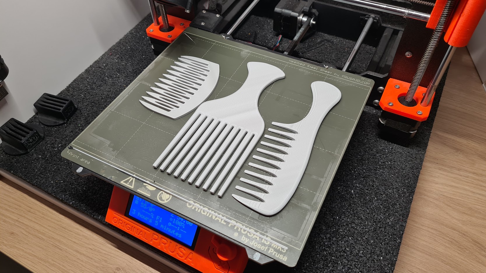 Comb von Wilko_SLO | Kostenloses STL-Modell herunterladen | Printables.com