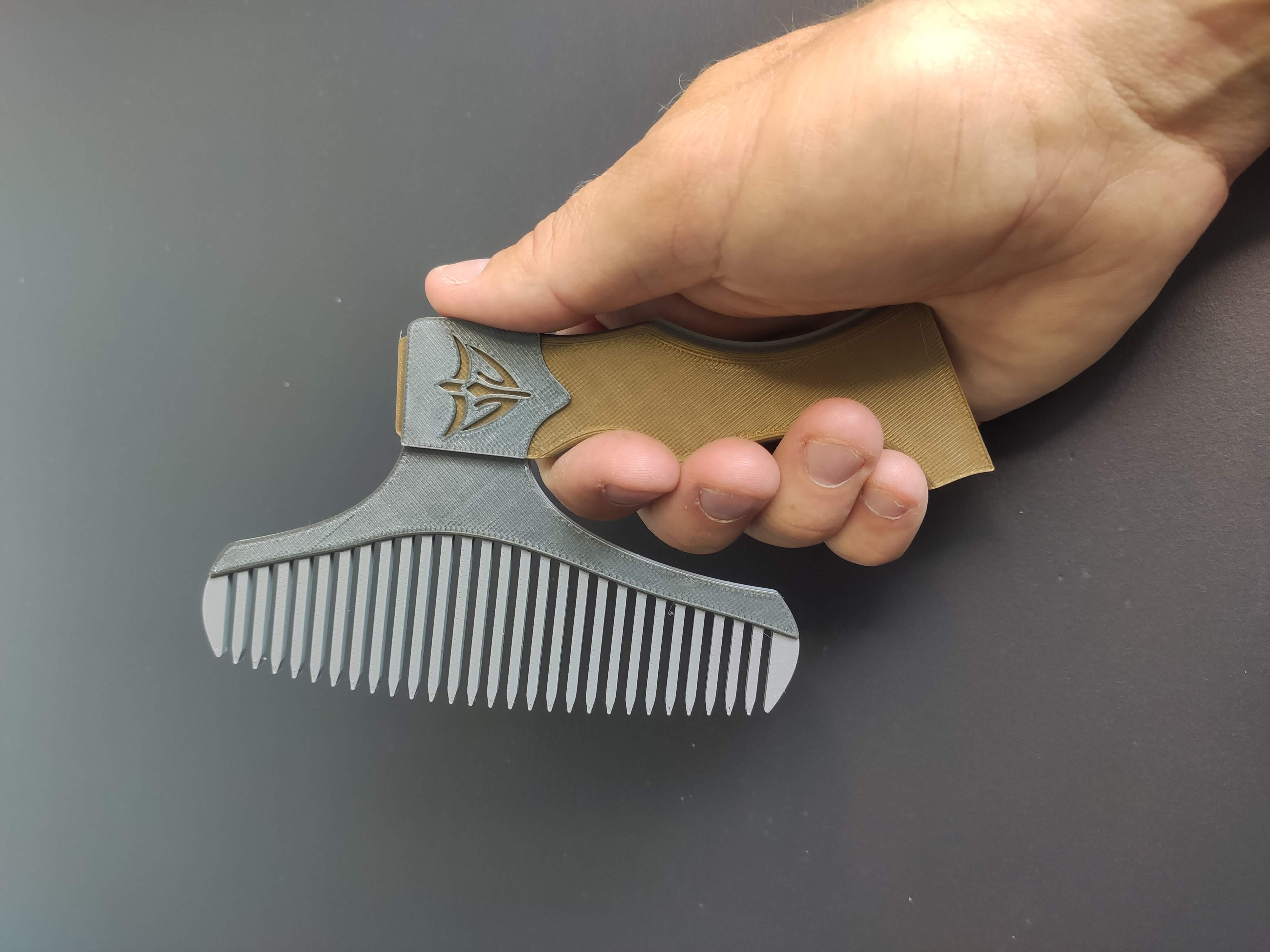 Viking Axe Comb por Sevro | Descargar modelo STL gratuito | Printables.com