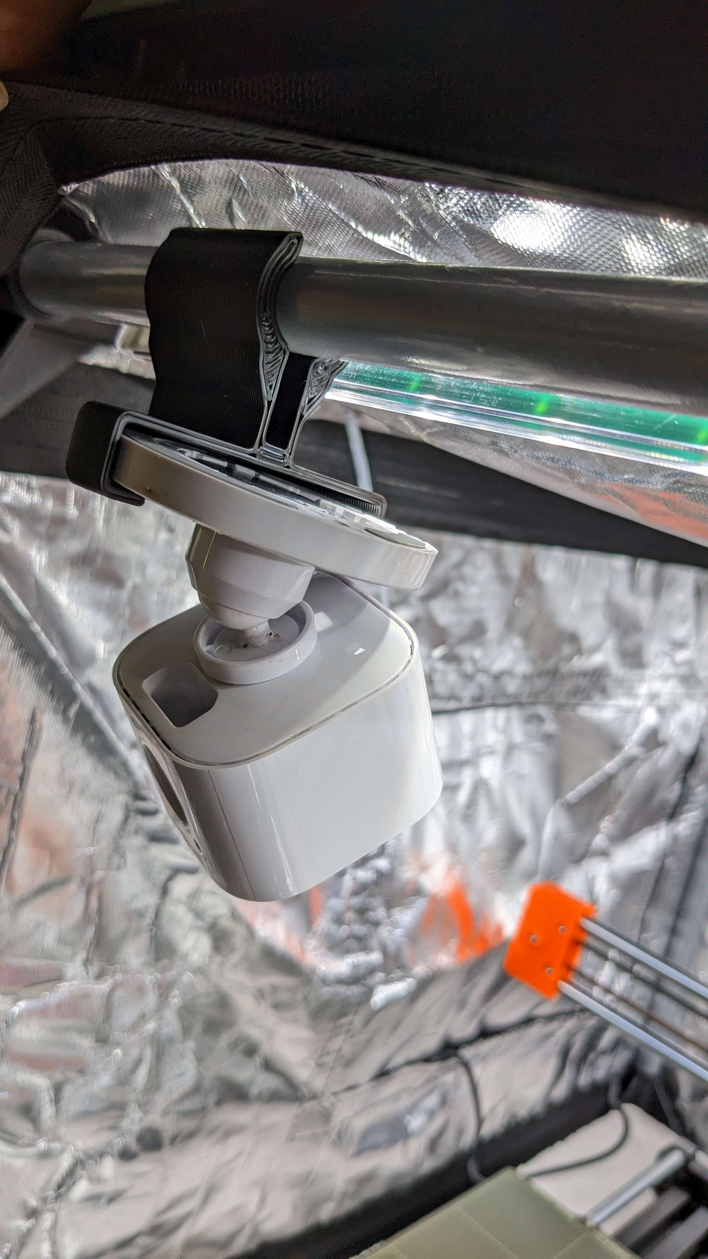 Ender Enclosure Clip-On Pole for Blink webcam by No.Anchovies ...