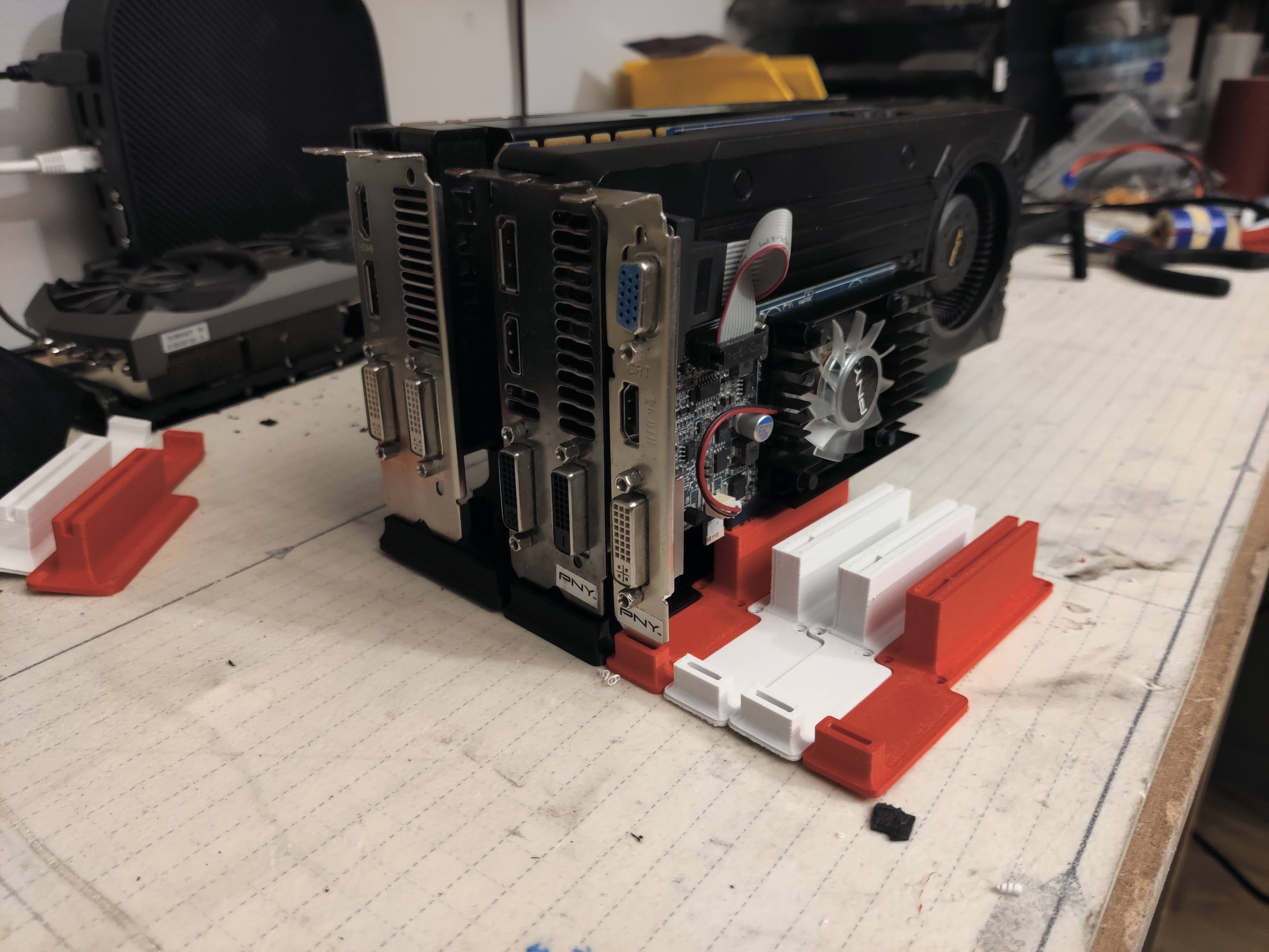 Tileable PCIe display stand/organiser by Pixel Vengeur | Download free ...