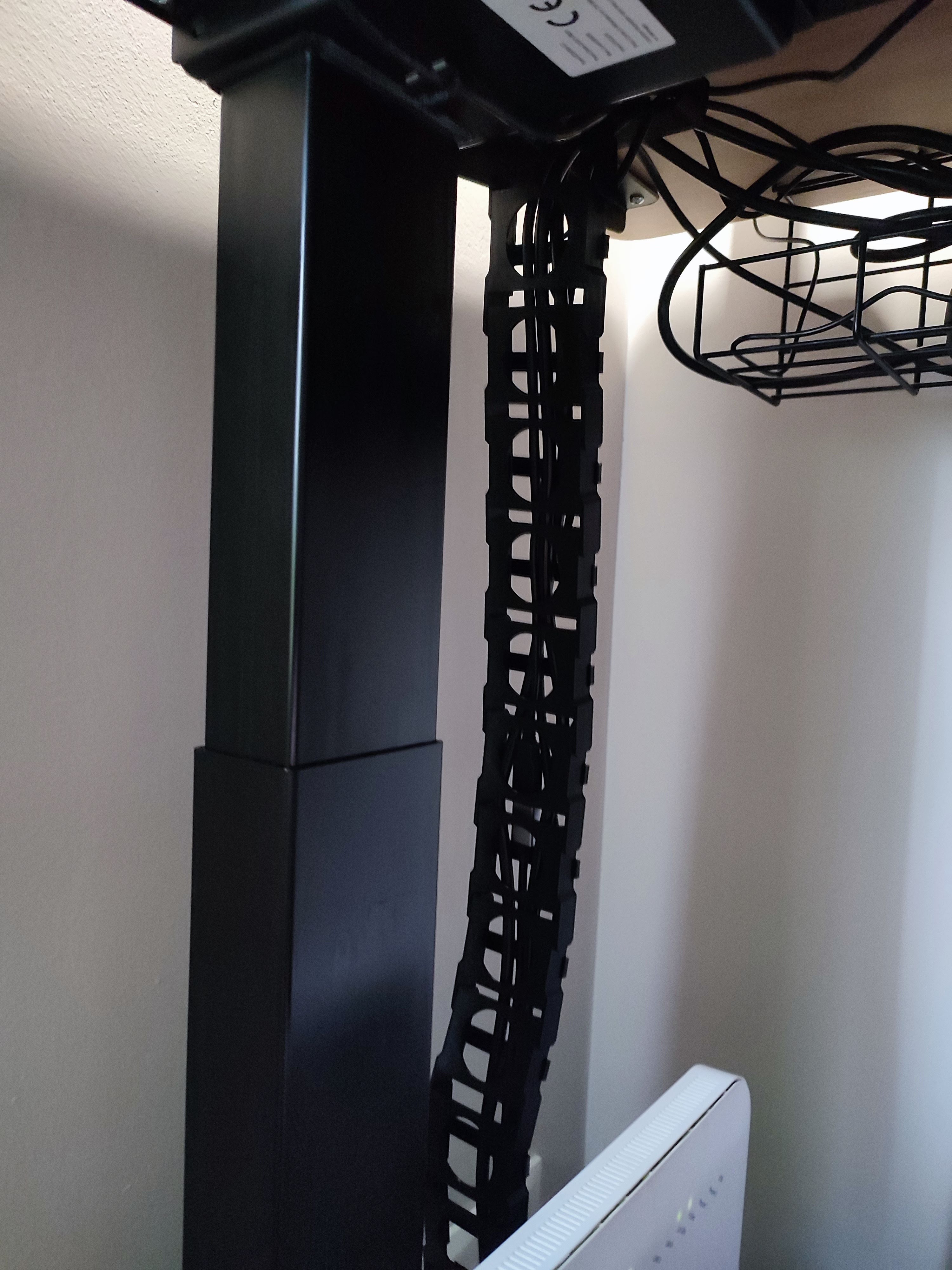 Standing Desk Cable Chain by chmurli | Download free STL model ...