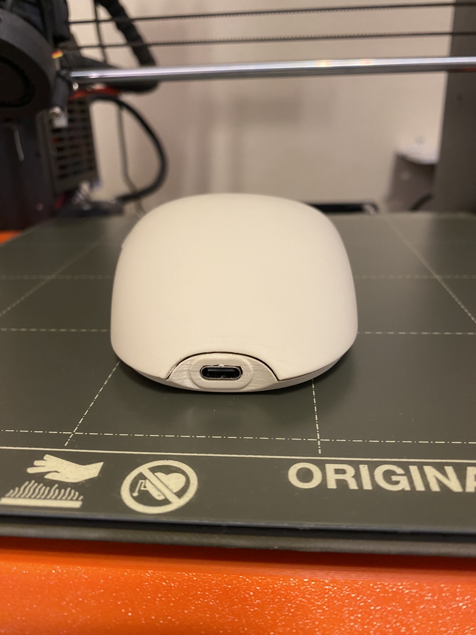 Shell for G305 Mouse with USB C Charging by kraits | Download free STL ...