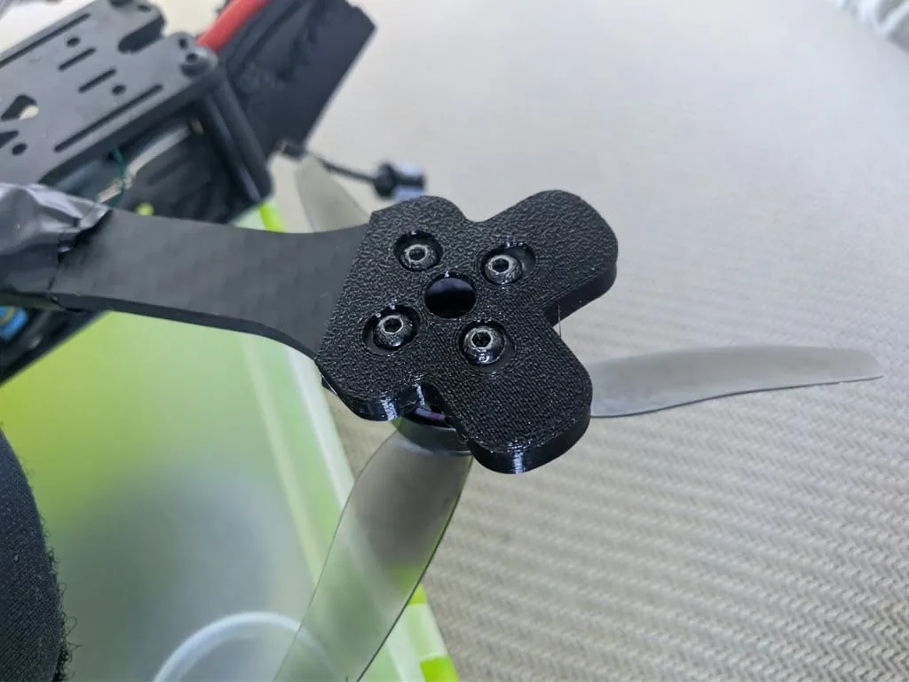 Source One V3 - Arm guards by Maik de Kruif | Download free STL model ...