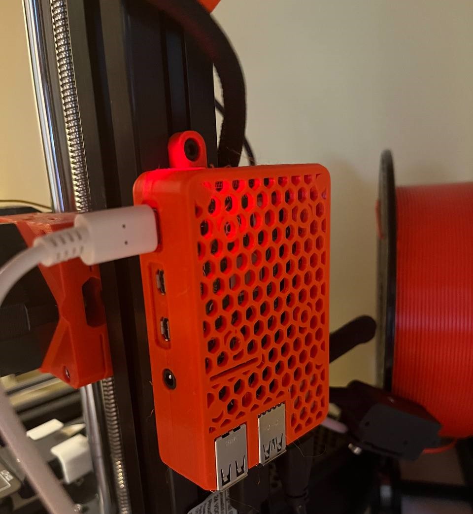 Raspberry Pi 4B case for Prusa Mini by nicolas0071998 | Download free STL model | Printables.com