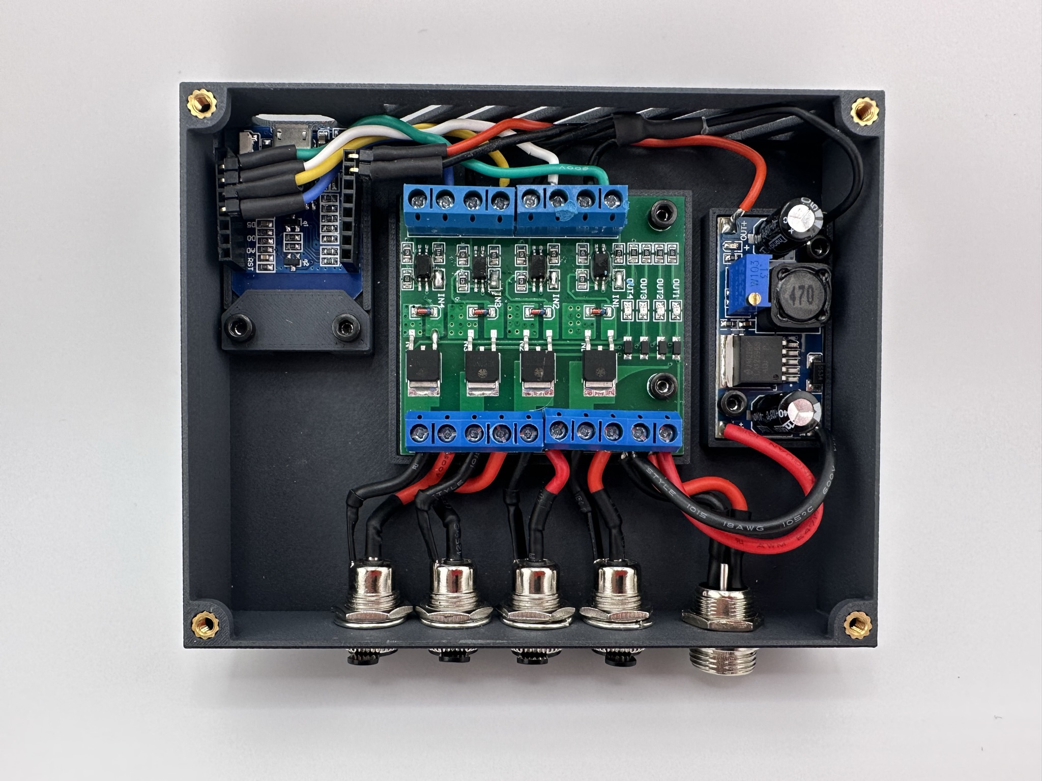 Pretty Bambu Accessory Control Box by Alan Litz | Download free STL ...