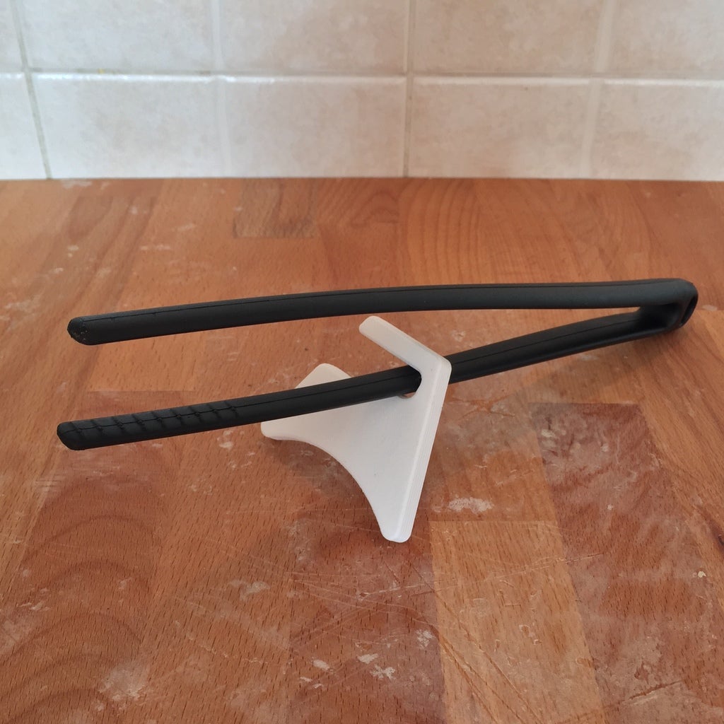 UNIVERSAL SPOON-HOLDER by 3DCriCos | Download free STL model ...