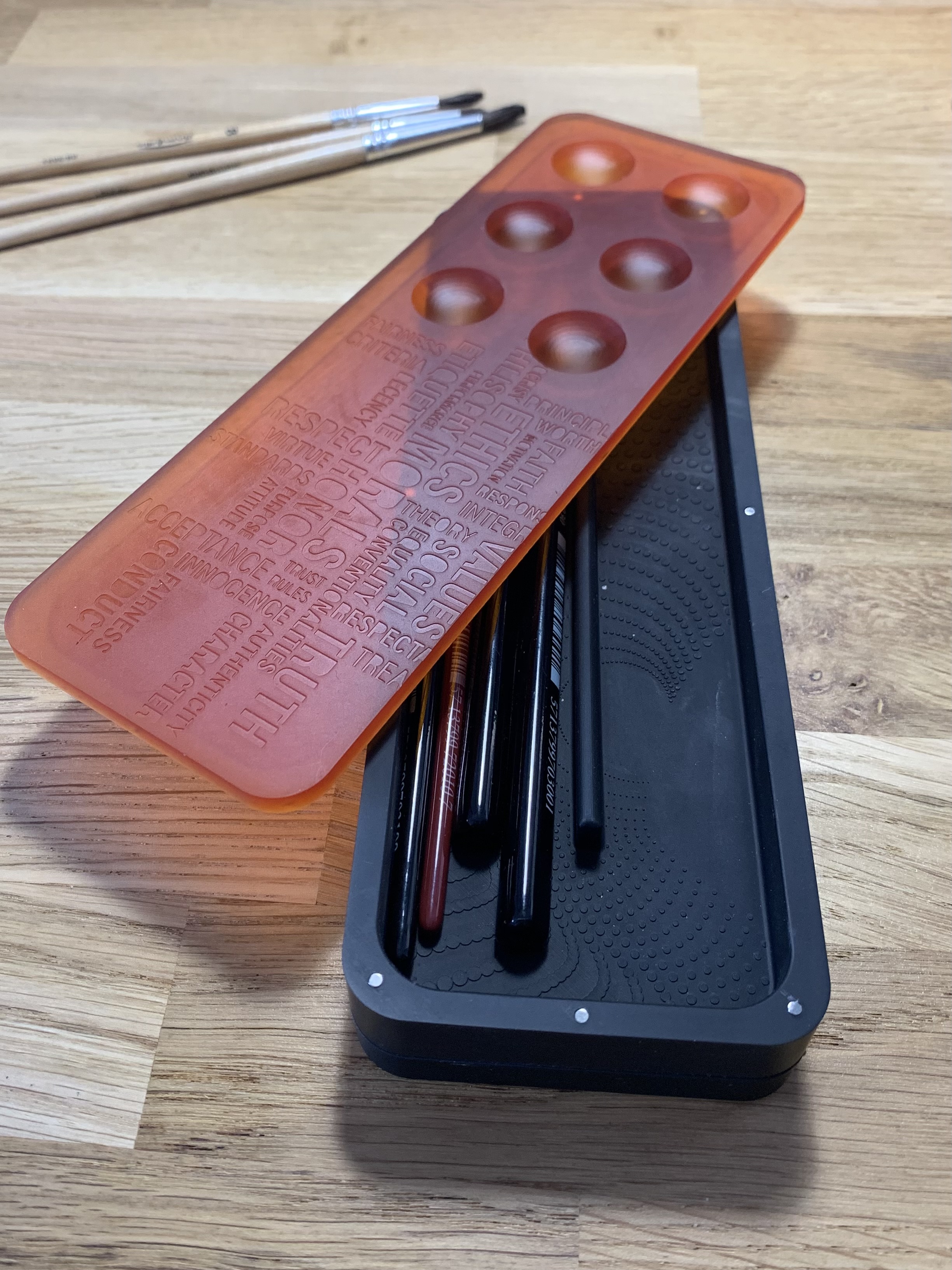 wet palette / palette humide 20 x 7 cm by Weezbii | Download free STL ...