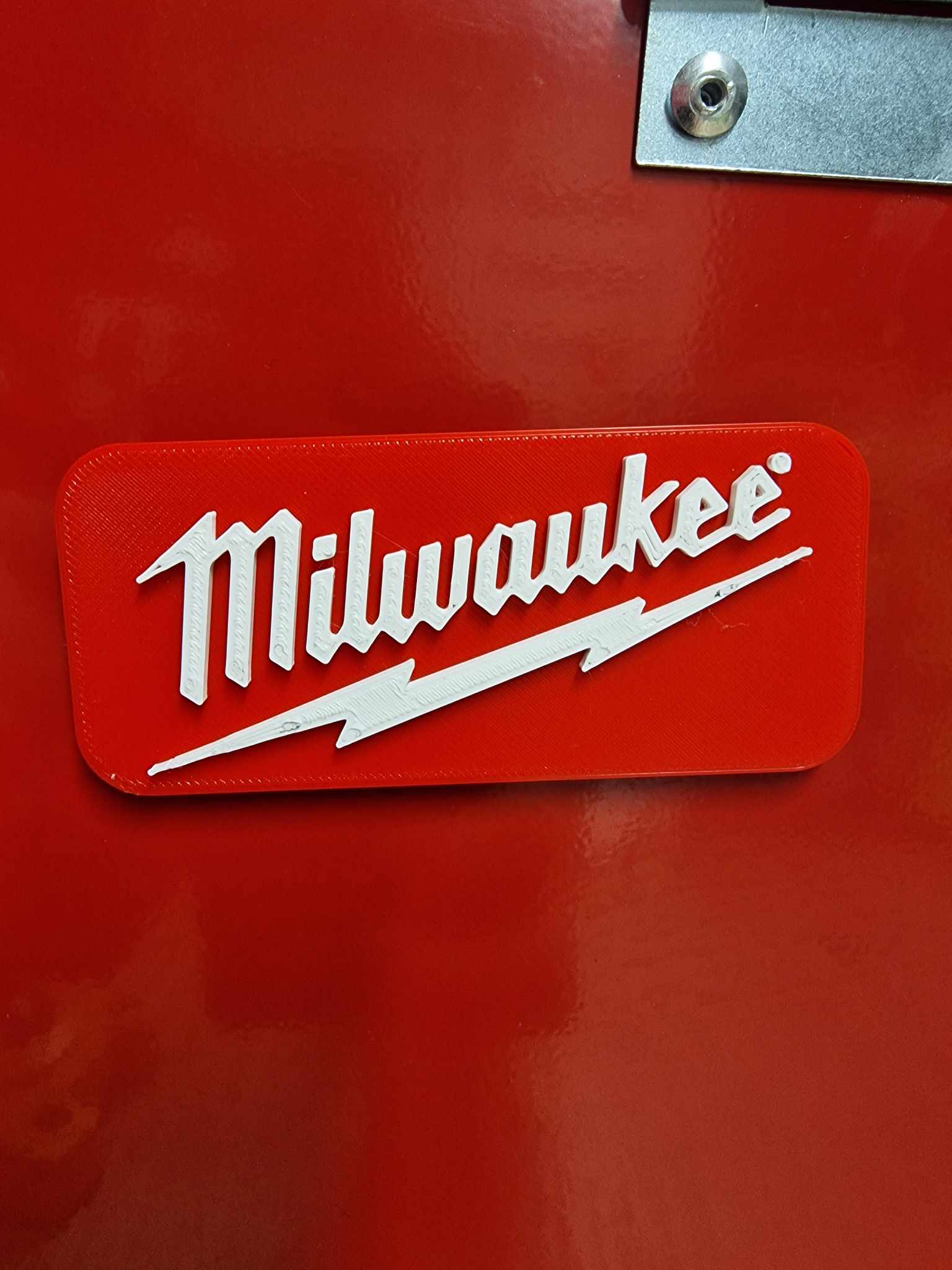 Milwaukee logo por 3D-PrintThing | Descargar modelo STL gratuito ...