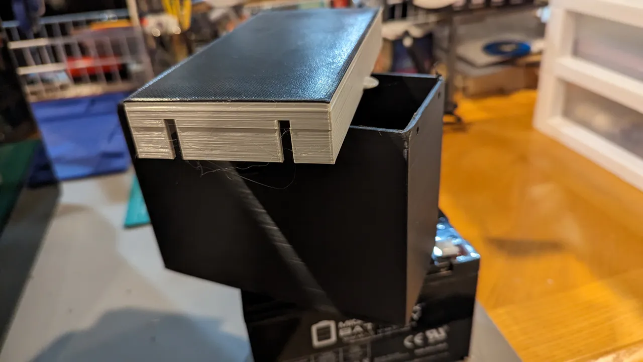 12v battery box by EDGeProjects | Download free STL model | Printables.com
