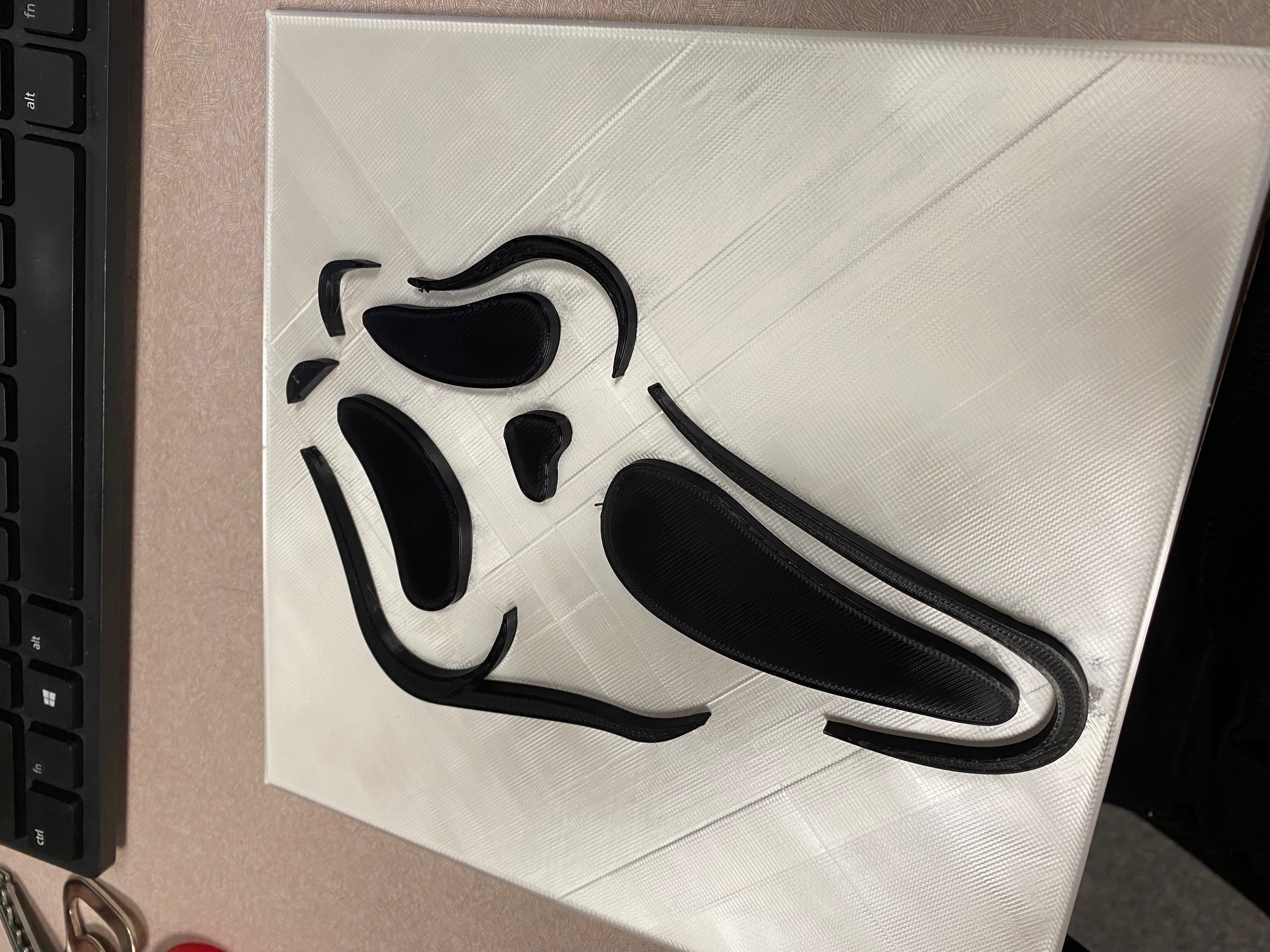 Scream Ghostface wall art por Beregond | Descargar modelo STL gratuito ...