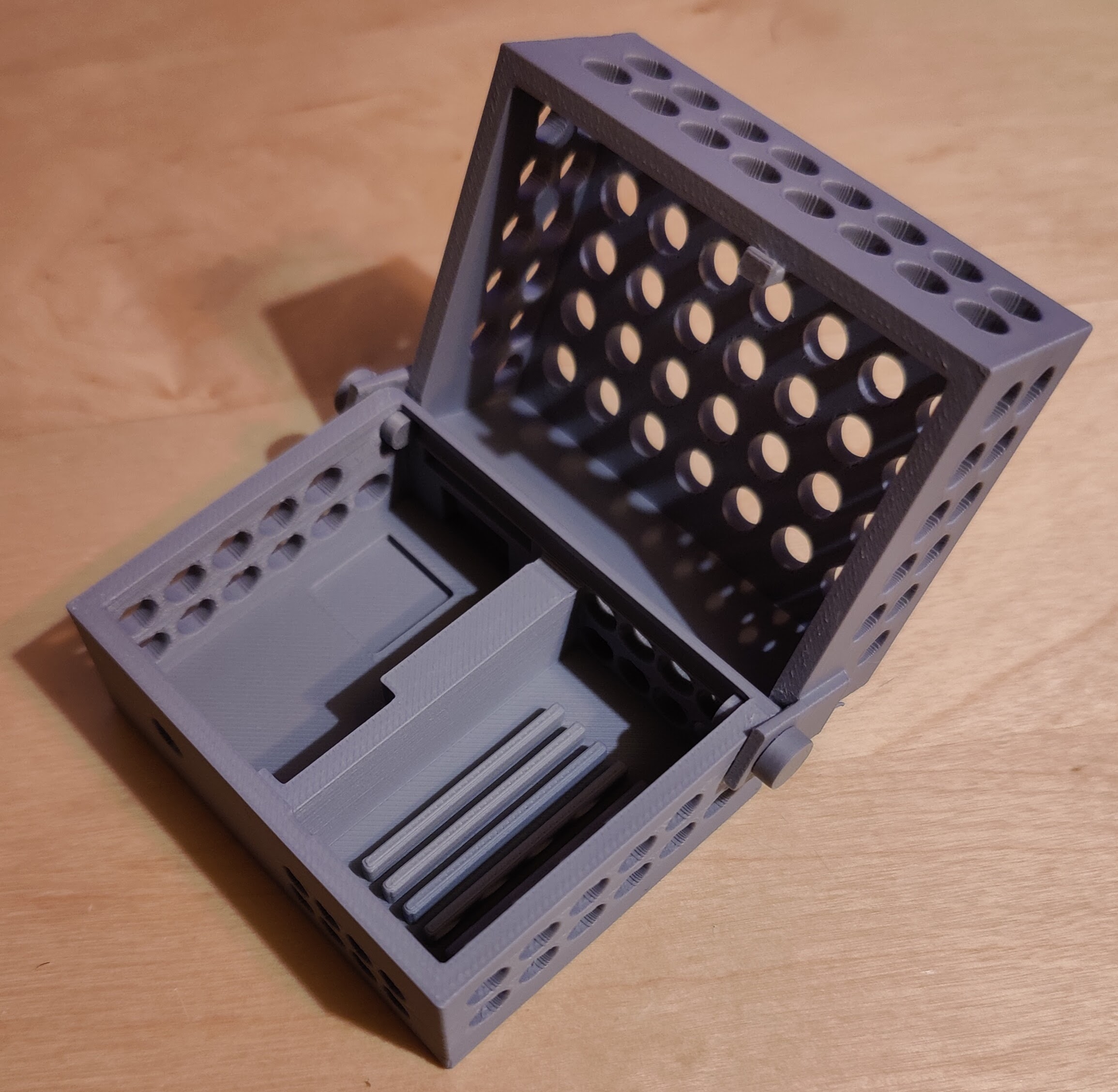 ESP32-WROOM-32U + SCD30 case od autora Tom_Bombadil | Stáhněte si ...