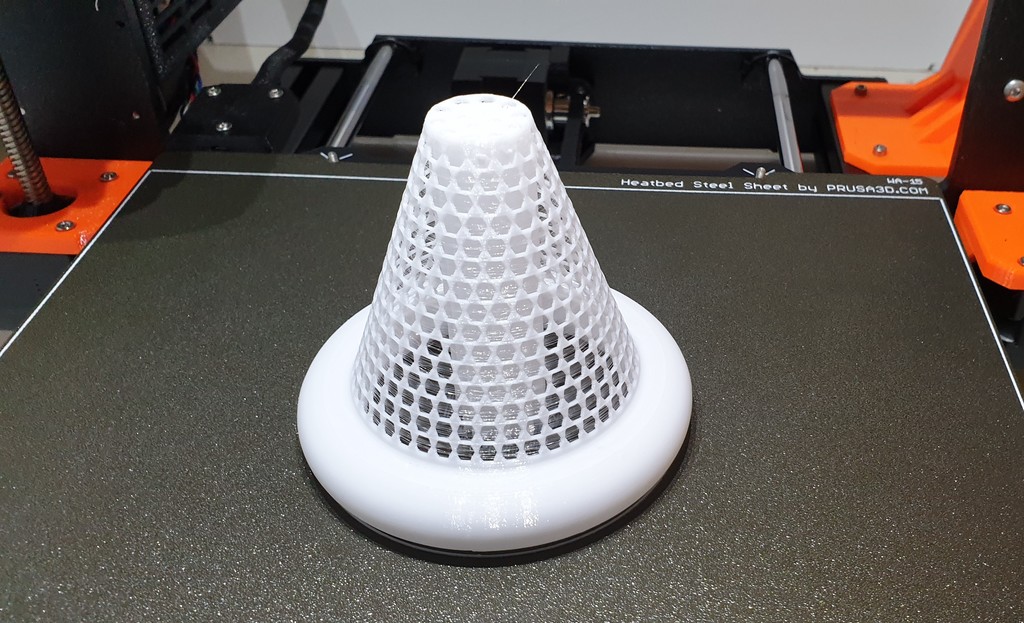 Aquarium Floating Fish Feeder by LazerGold | Download free STL model ...