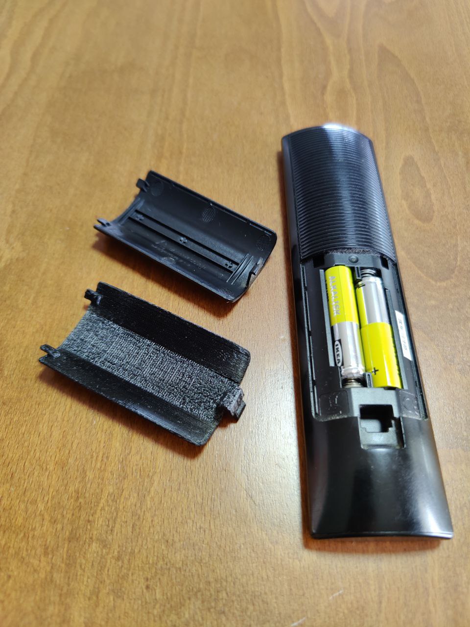 Partner Remote Control Battery Cover by masu | Download free STL model ...