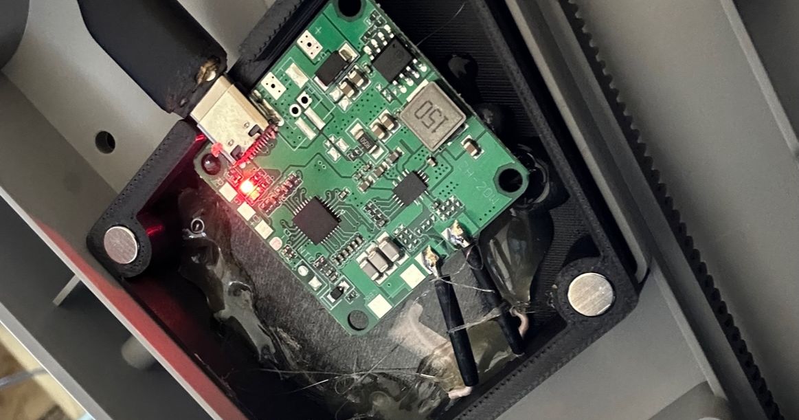 Wireless Bento Transmitter USB-C by Ingenier007 | Download free STL ...