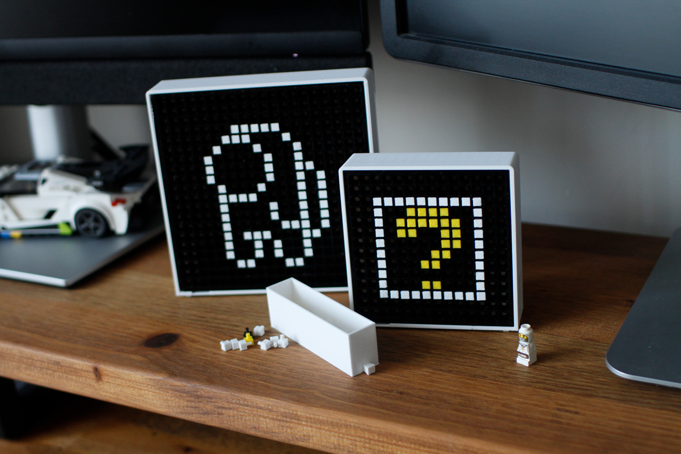 Customizable pixel box on desk v2.0 - different sizes by PrintedGuy ...