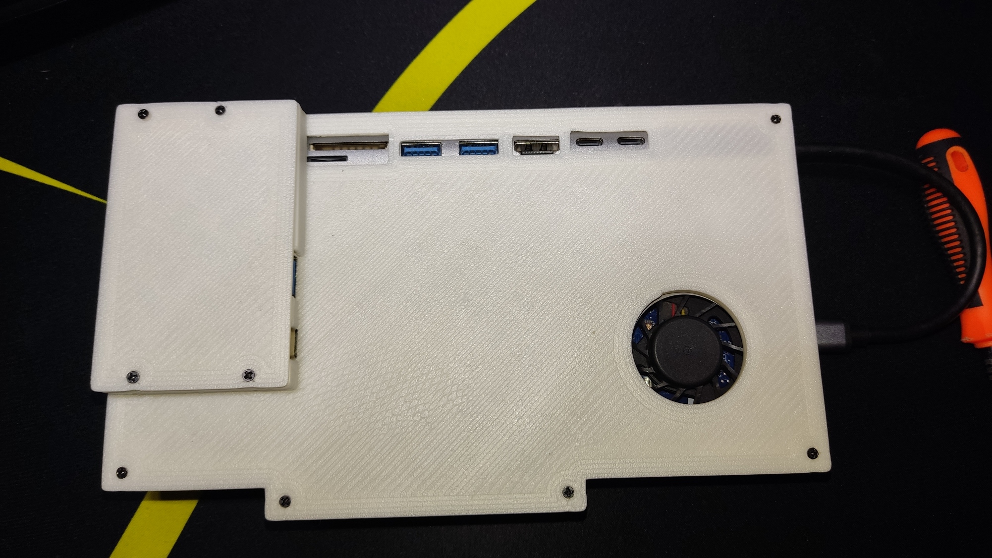 W.I.P. Acer spin 511 case by Czak | Download free STL model ...