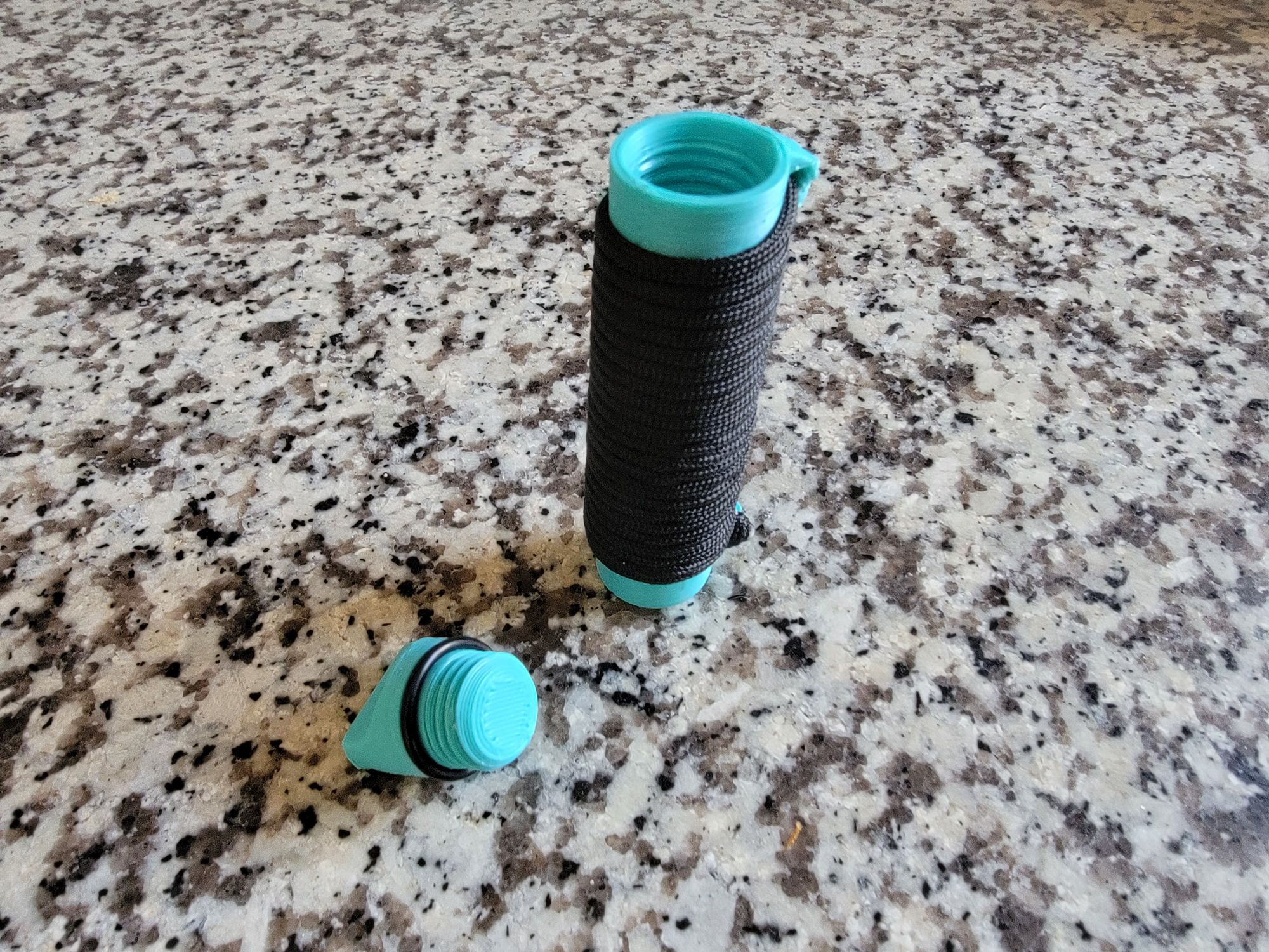 Survival Tube (Modular) by Grayfaux | Download free STL model ...