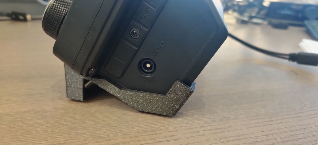 Icom IC-705 Desk Stand - snug fit by olebor | Download free STL model ...