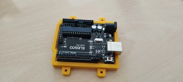 Arduino Uno R3 Holder by Kincho | Download free STL model | Printables.com