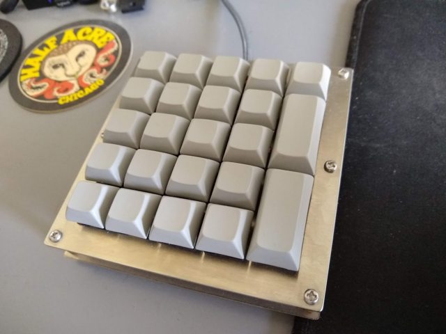 LeftyNumpad - Macropad Build by tswartz07 | Download free STL model ...