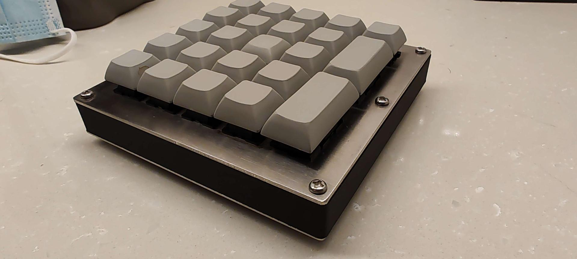 LeftyNumpad - Macropad Build by tswartz07 | Download free STL model ...