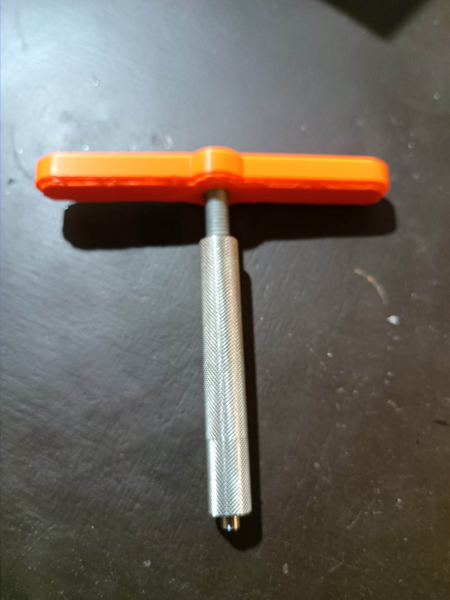 Collet tool handle (M8 screw handle) by PaŠe | Download free STL model ...