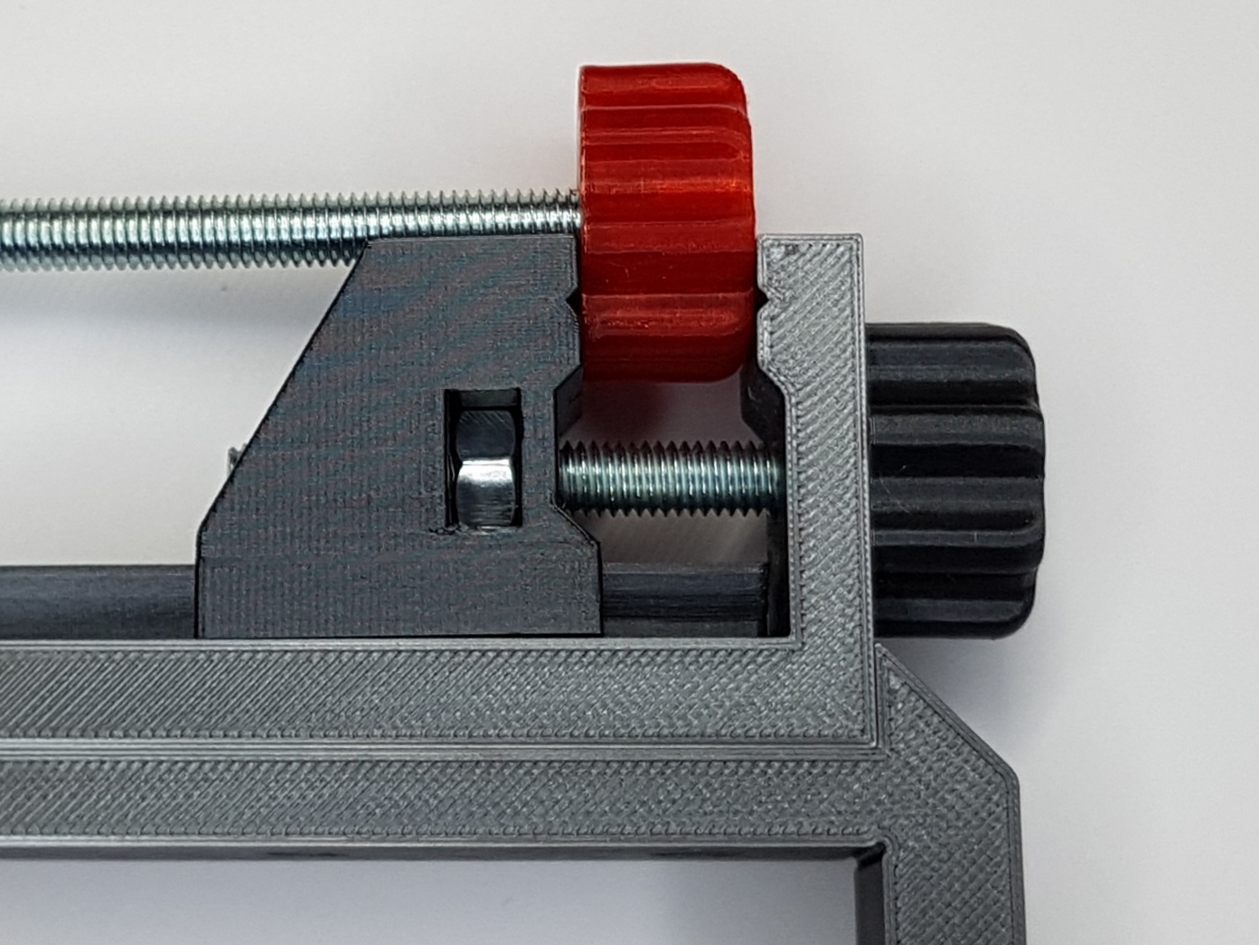 Table clamp for miniature vice 2.0 by HD_Creator | Download free STL ...