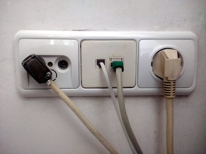 Customizable RJ11 RJ45 Wall socket cover / Placa para mecanismo RJ-11 y ...