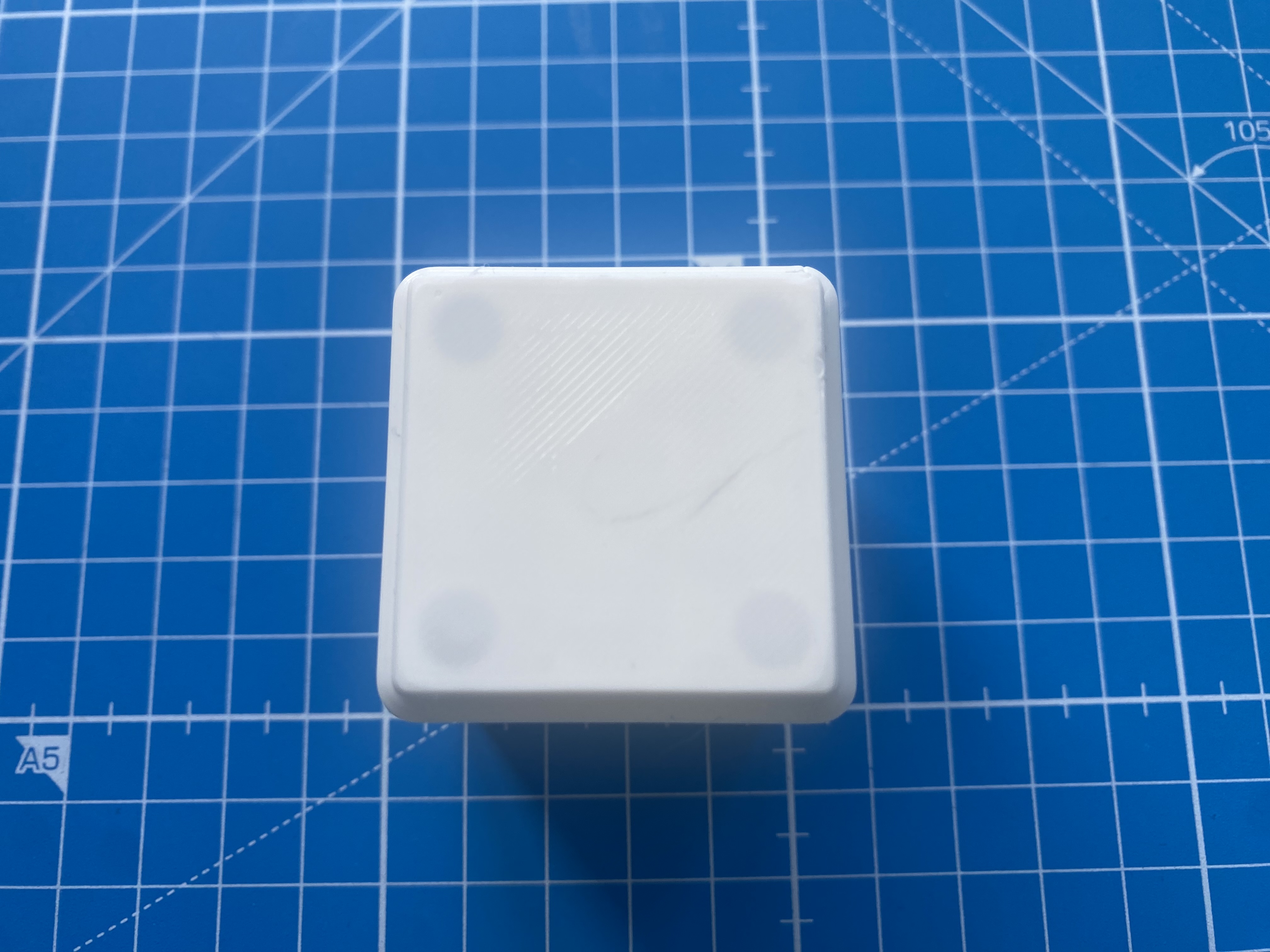 Gridfinity label internal magnet bins by Adam Rodrigues | Download free ...