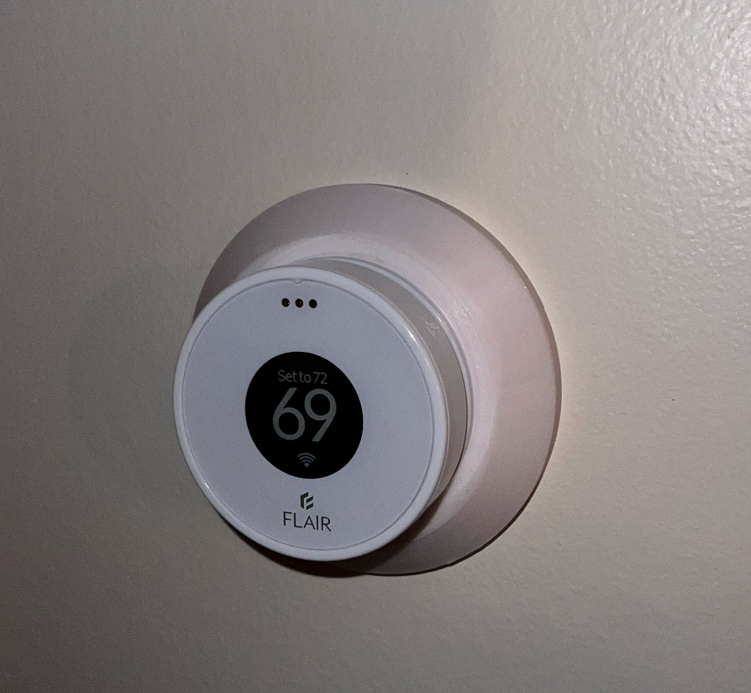 Flair Puck wall mount hardwire by slenderchickens | Download free STL ...