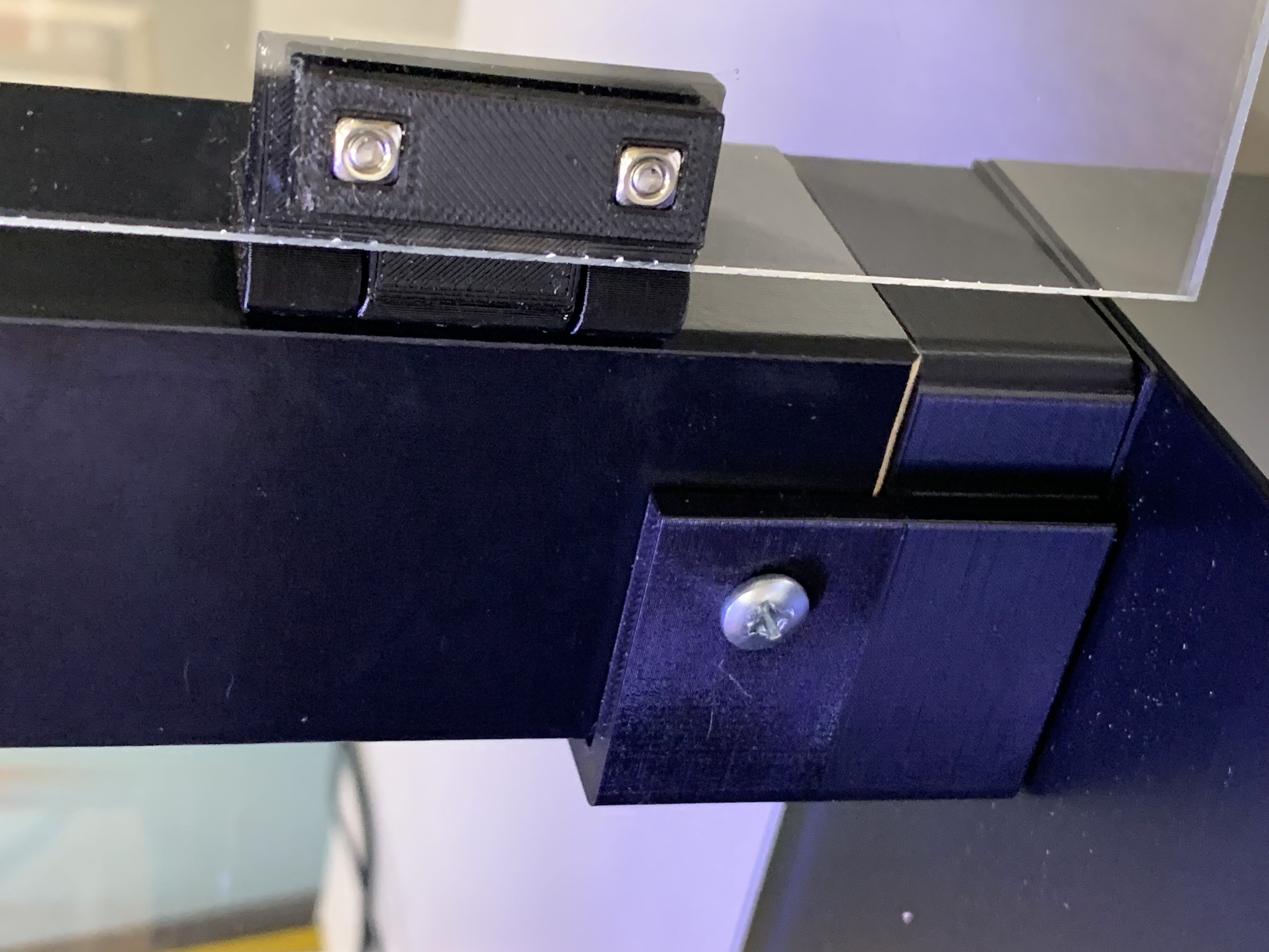 A structurally sound yet elegant lack enclosure by Alec Warner ...