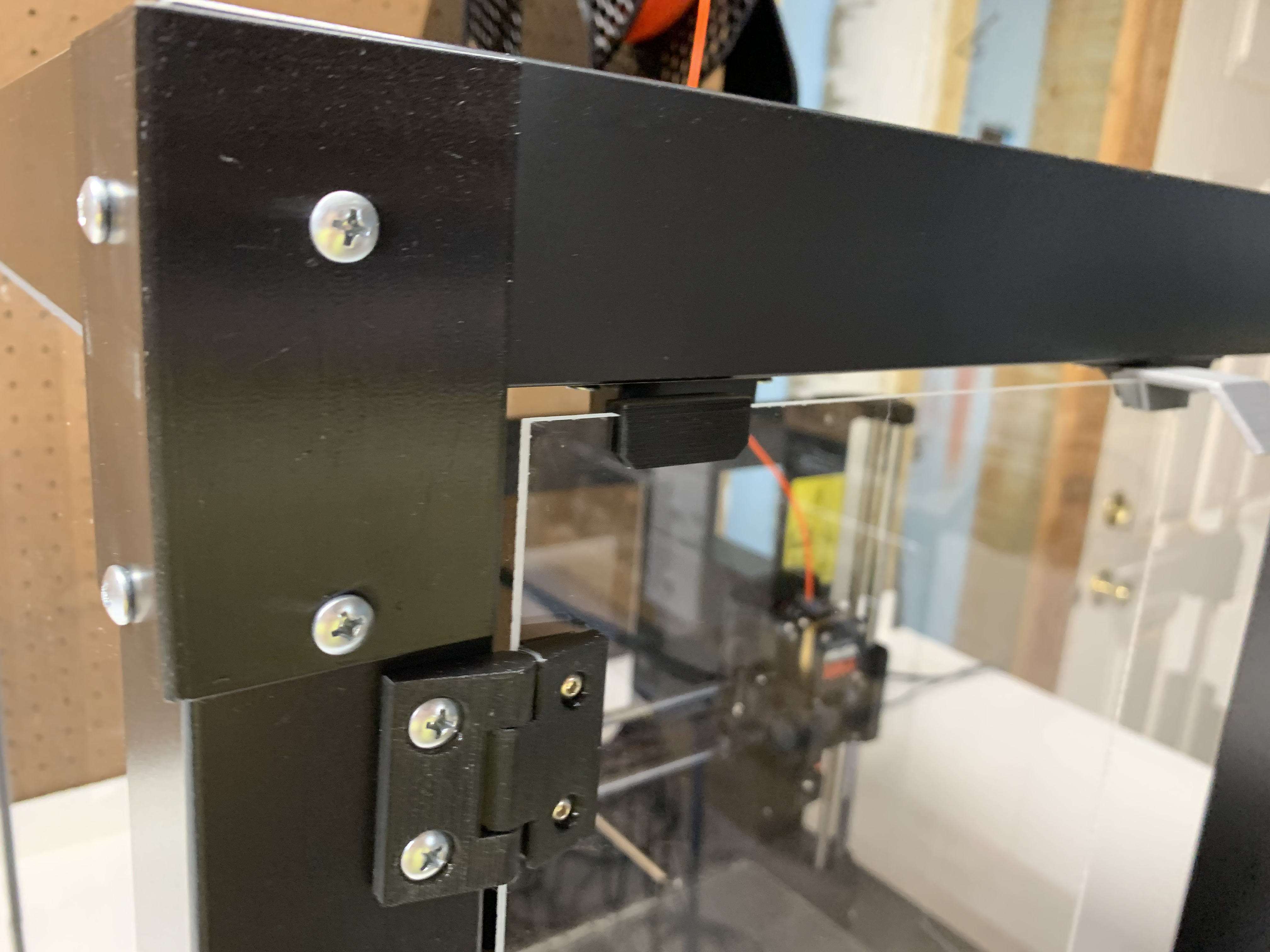 A structurally sound yet elegant lack enclosure by Alec Warner ...