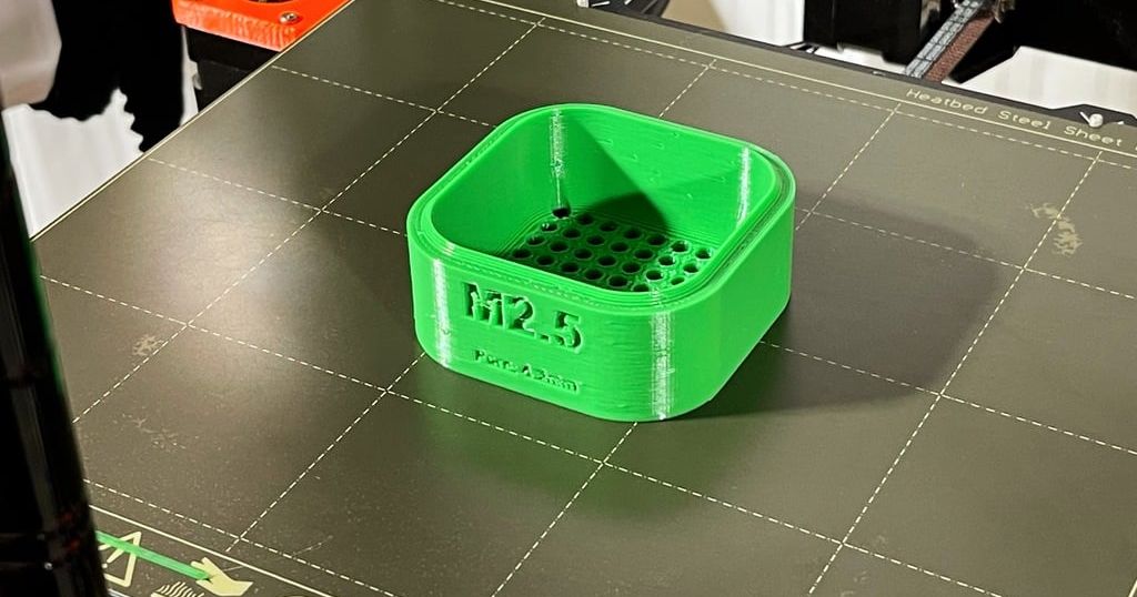 Bolt sorter screen - M2.5 by BubsBuilds | Download free STL model ...