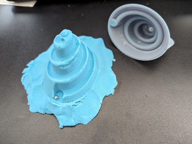 Spiral Mountain - Kinetic Sand Mold by Julius3E8 | Download free STL ...
