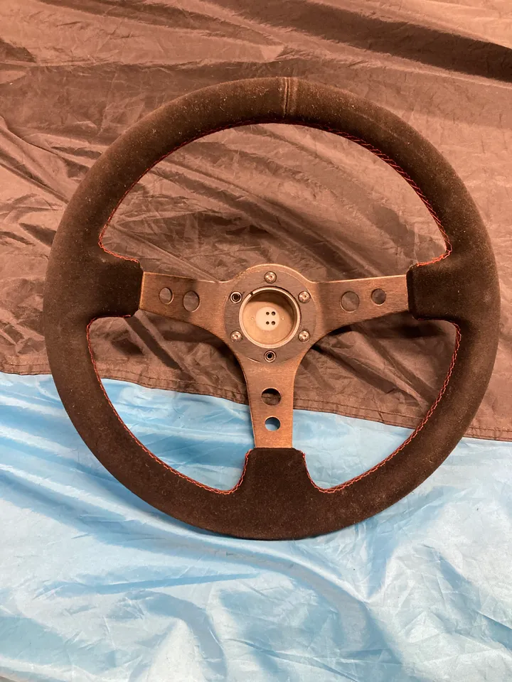 Steering wheel Horn button cover by R3V9K | Download free STL model ...