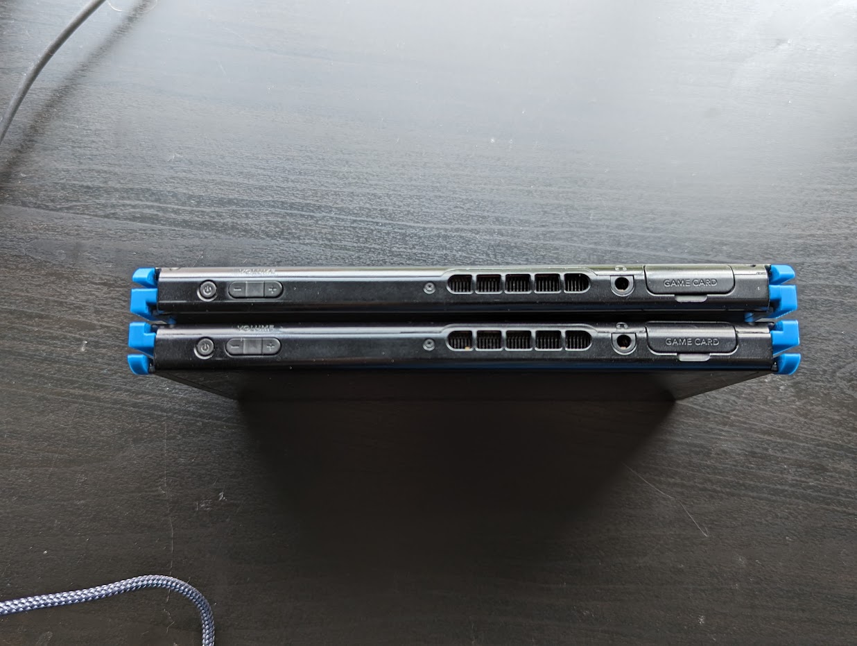 Double Switch Tablet Holder by Viledisgorgement | Download free STL ...