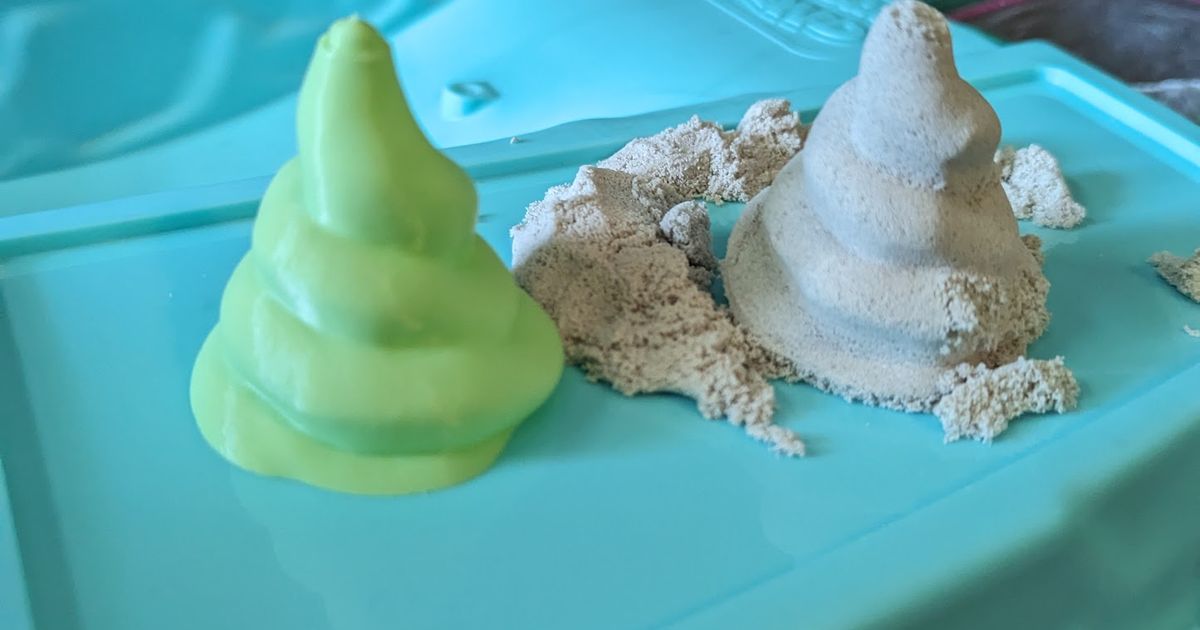 Prank Poop Sand Mold by Crazy Man | Download free STL model ...