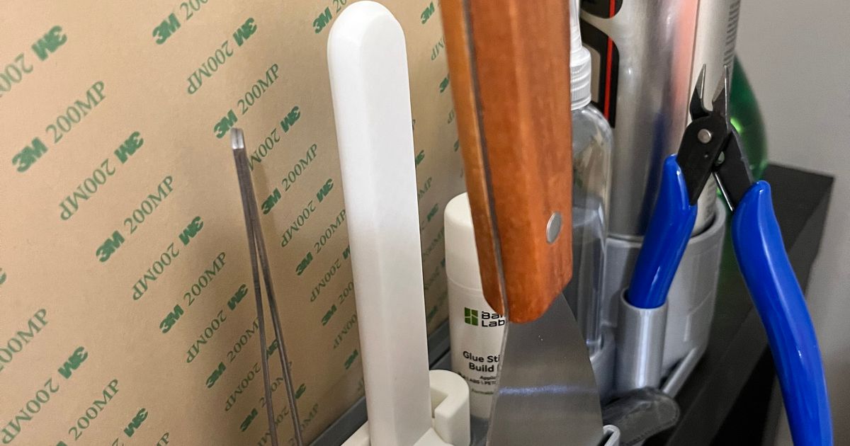 Bambu Lab X1C Plate and Adhesive Station von Merlwynd | Kostenloses STL ...