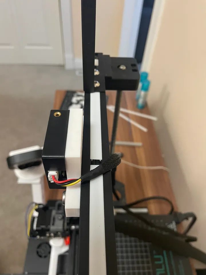 Filament runout sensor mounting bracket (Ender 3) by 3d everything ...