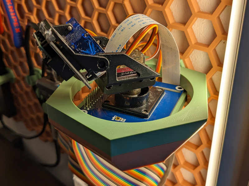 HSW Raspberry Pi Pan-Tilt HAT Holder by frnktrgr | Download free STL ...