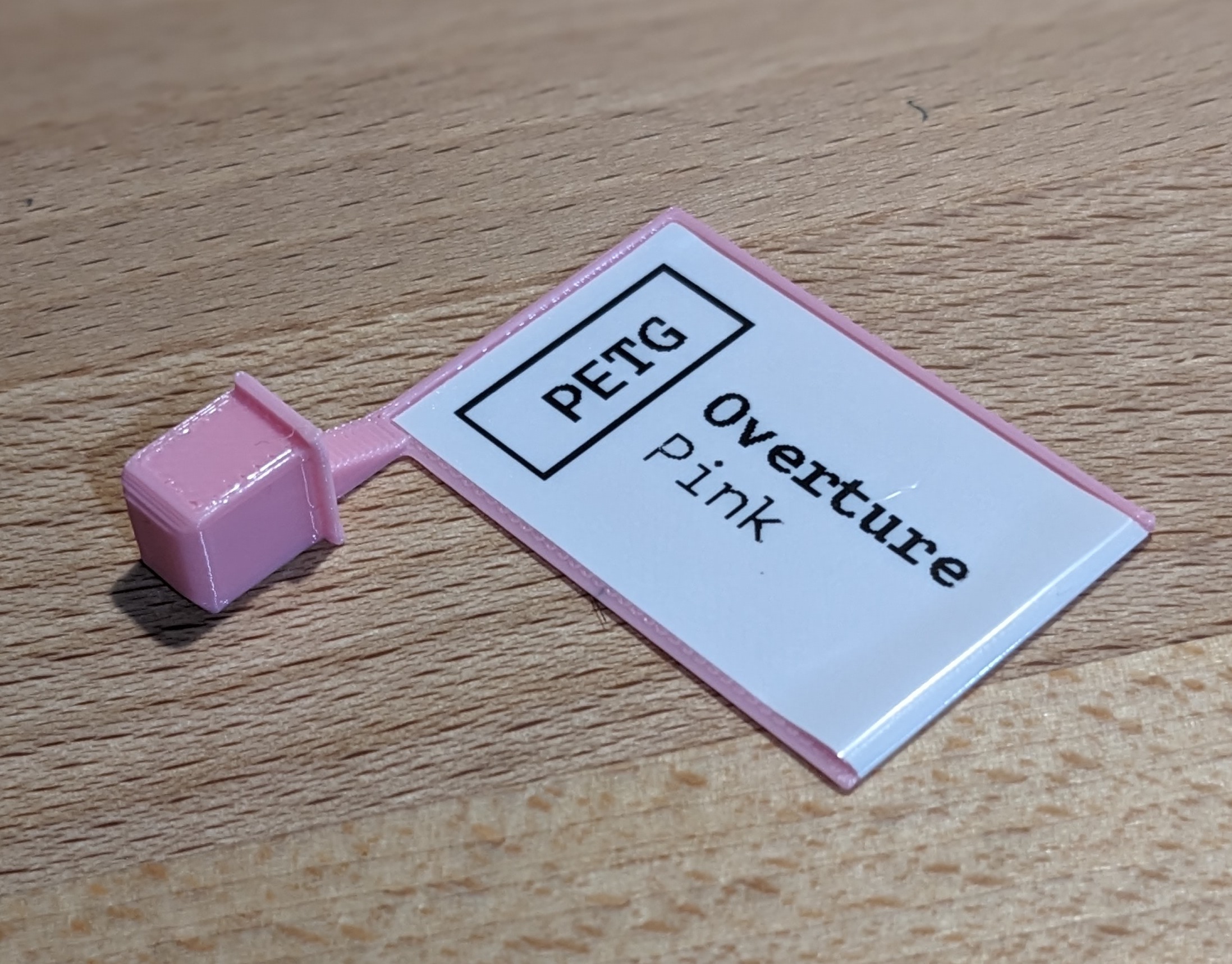 Benchy Flag for Label Maker (24mm / 0.94" tape) by coffeewarlock ...