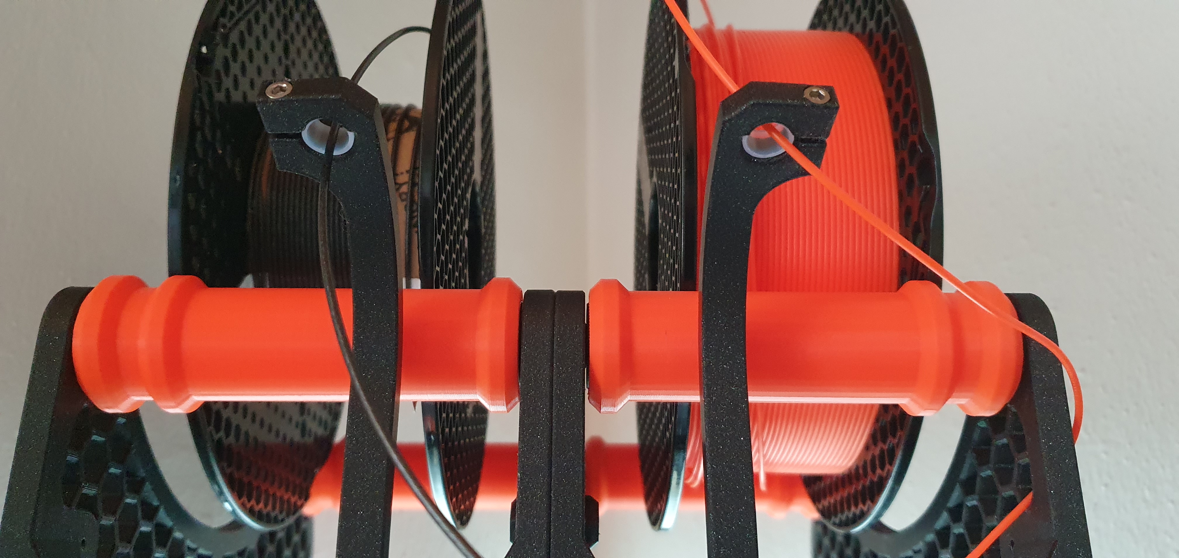 Filament Guide (Prusa Mk4 - Spool Roller) by Carrier | Download free ...