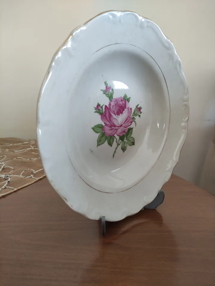 Simple Dish Plate Display Stand by Enesmirac | Download free STL model ...